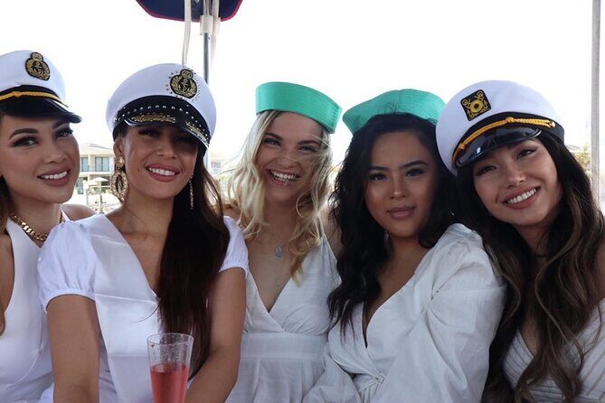 Gold Coast Private Skippered Limo on the Water Canal Cruise - Frequently Asked Questions