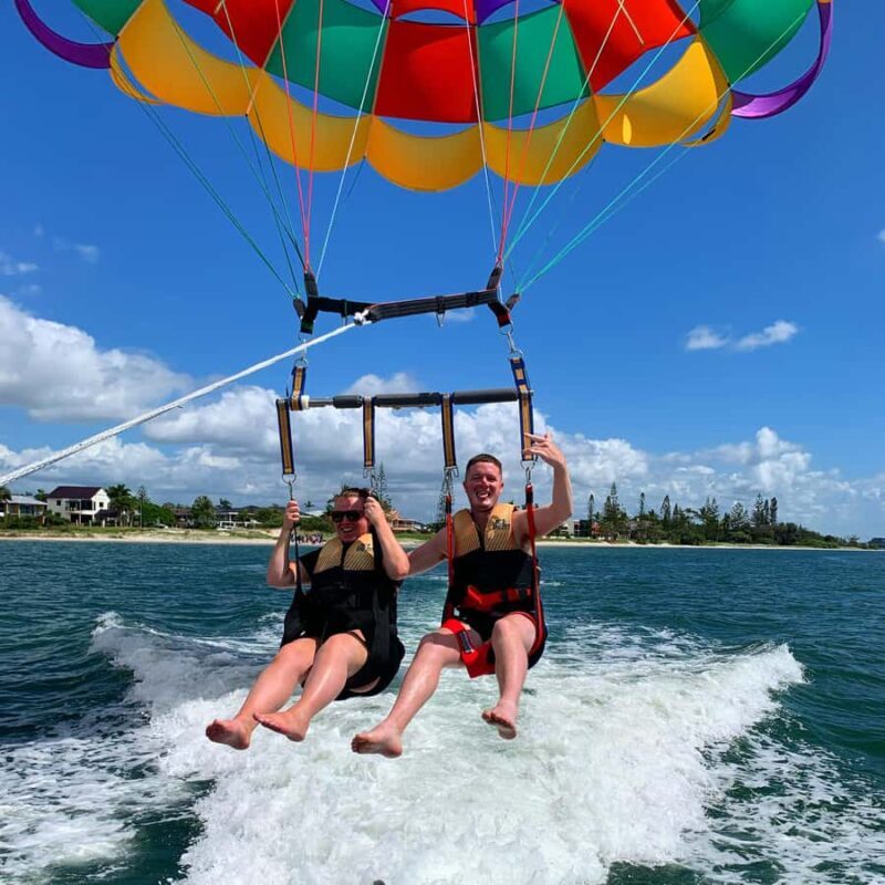 Gold Coast: Surfers Parasailing with Free Photos - A Closer Look at the Parasailing Experience