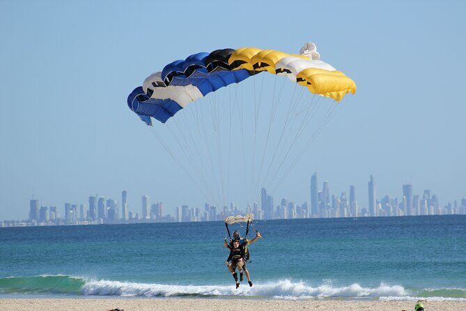 Gold Coast Tandem Skydive - Landing and Aftermath
