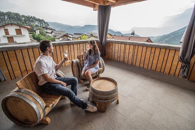 GOLD EXPERIENCE - Winery tour & tasting at Villa Corniole - The Core Experience