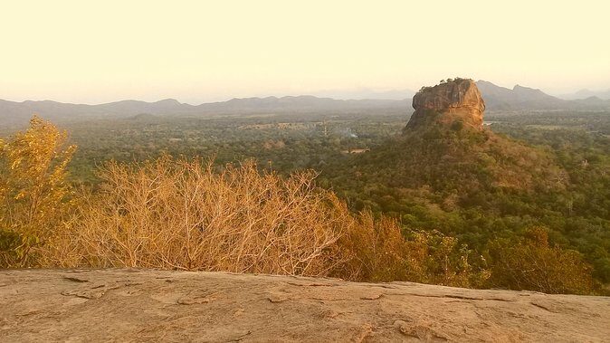 Golden beach Negombo to lion rock sigiriya hiking - Key Points