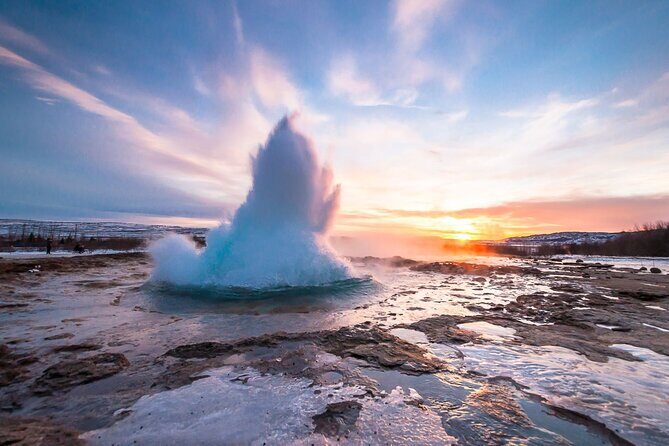 Golden Circle, Tomato Farm Lunch & Sky Lagoon - with photos - An Efficient Day of Icelandic Highlights