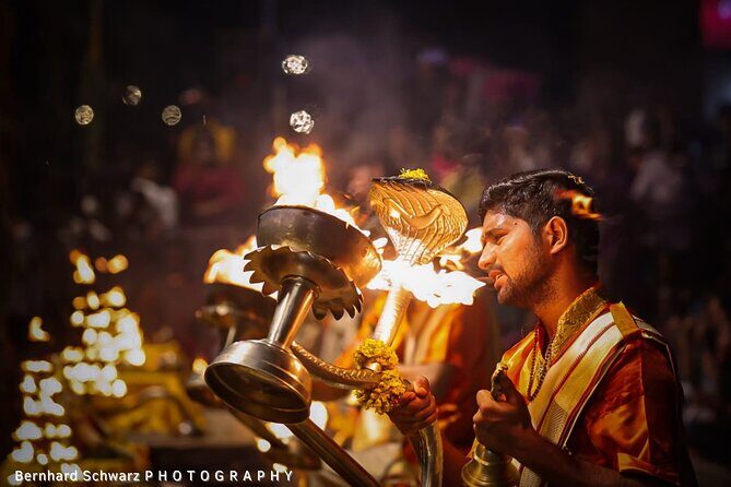 Golden Hour in Varanasi Sunset Walk and Ganga Aarti - Exploring Varanasi at Sunset: A Worthwhile Evening Experience