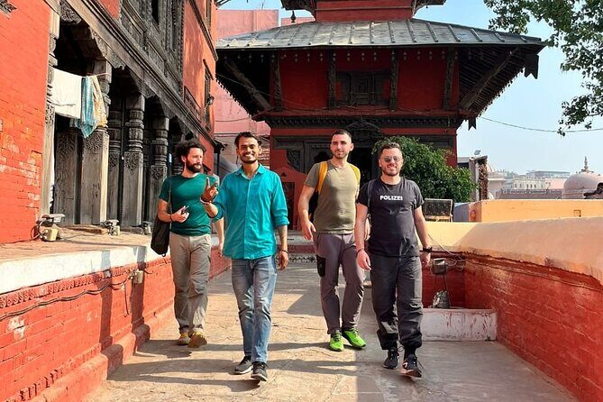 Golden Hour in Varanasi Sunset Walk and Ganga Aarti - Key Points