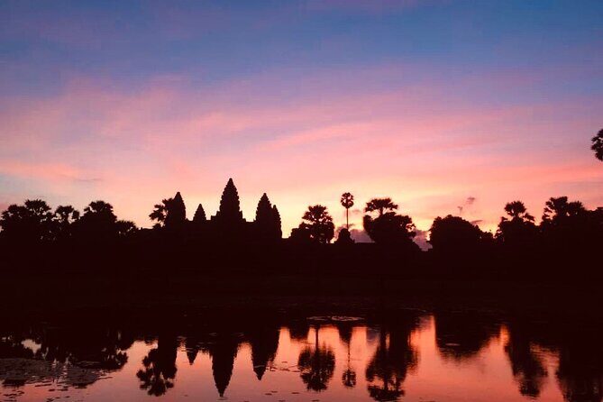 Golden Hours: Angkor wat sunrise photography tour with a pro! - The Experience with a Guide and Photographer