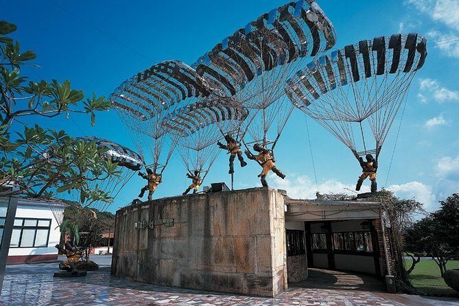 Golden Jiufen: Old Street, Teahouse Bliss, Gold Museum & Beyond - FAQ