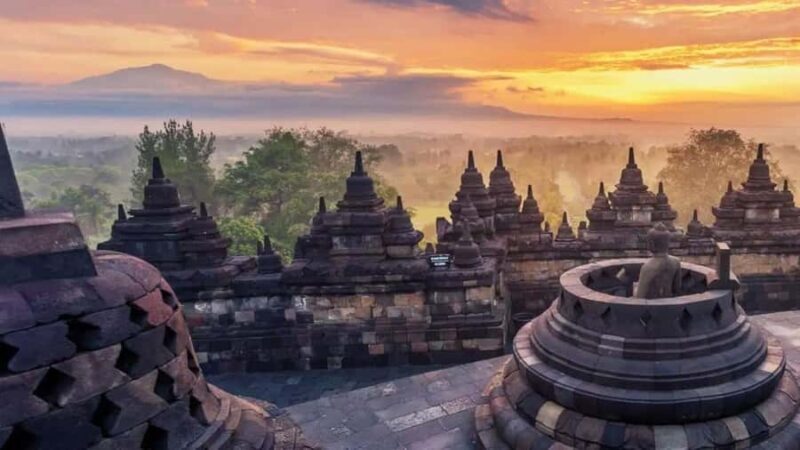 Golden Sunrise at Merapi with Jeep, Prambanan&borobudur tour - A Practical Look at the Golden Sunrise at Merapi with Jeep, Prambanan & Borobudur Tour