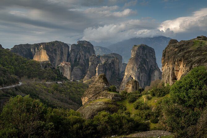 Golden Sunrise Meteora Private Photo Tour - The Breakdown of the Itinerary