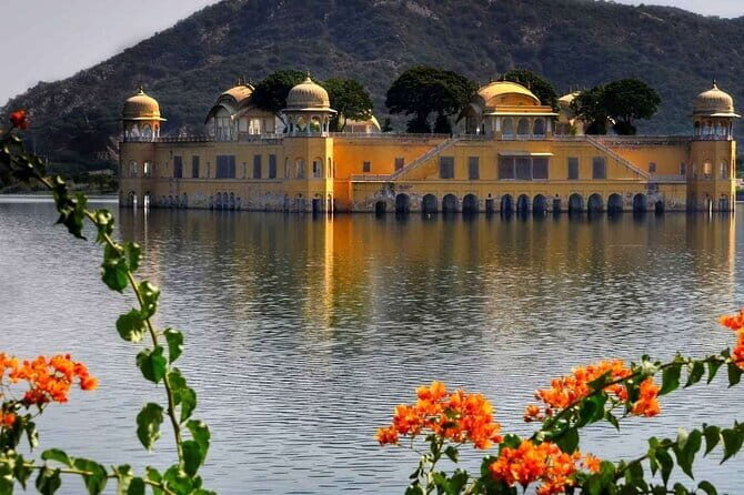 Golden Triangle 4 Days Tour Delhi Agra Jaipur - Explore India - Key Points