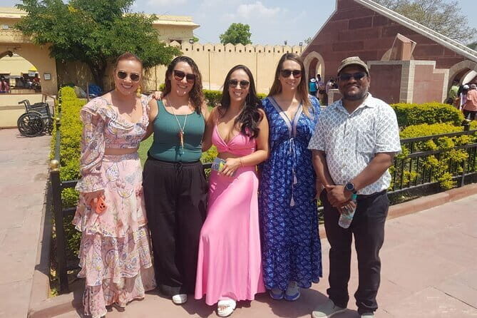 Golden Triangle 5 Days Customized Tour of Delhi Agra & Jaipur - Transport & Comfort