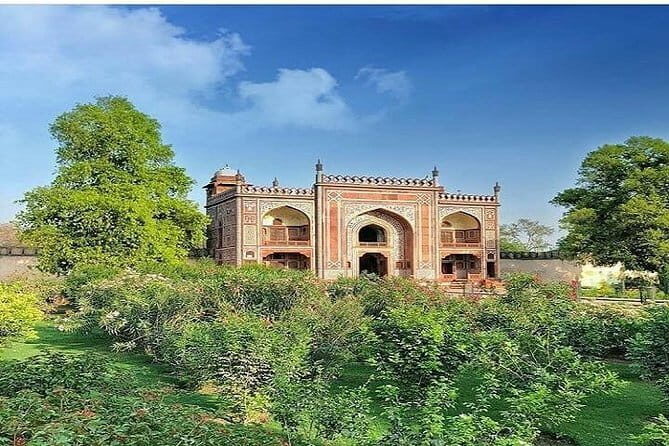 Golden Triangle India Travel - The Experience: What Travelers Can Expect