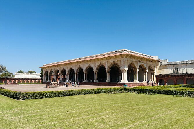 Golden Triangle Tour: 3 Days, 3 Iconic CitiesDelhi,Agra & Jaipur - Who Might Want More?