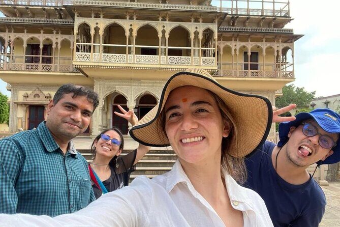 Golden Triangle Tour to Delhi Agra and Jaipur of 3 Days - Authenticity and Highlights