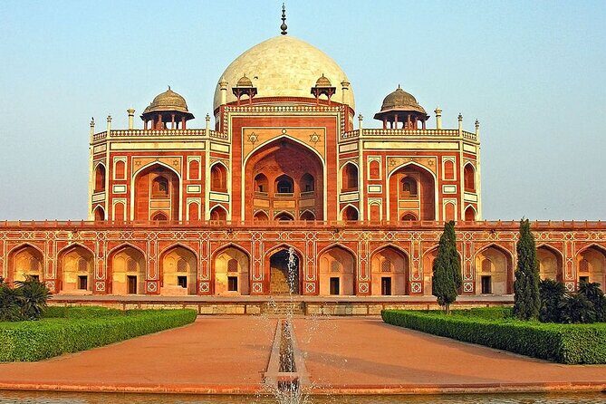 Golden Triangle Tour with Khajuraho and Varanasi (3 Star Hotel) - Varanasi: Spiritual Heartbeat of India