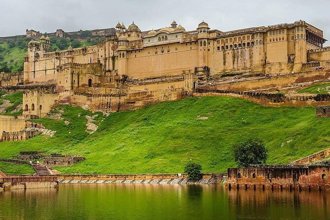 Golden Triangle Tour with Train Ride Experience 4 Day - A Closer Look at the Itinerary