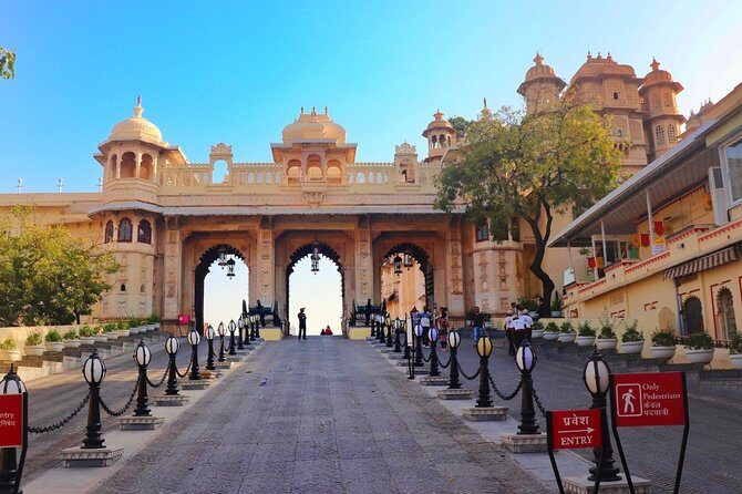 Golden Triangle Tour with Udaipur- Delhi Agra Jaipur Udaipur Tour - Unpacking the Itinerary: What You Can Expect