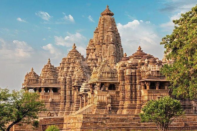 Golden Triangle with Khajuraho & Varanasi 10 Nights-11 Days - Key Points
