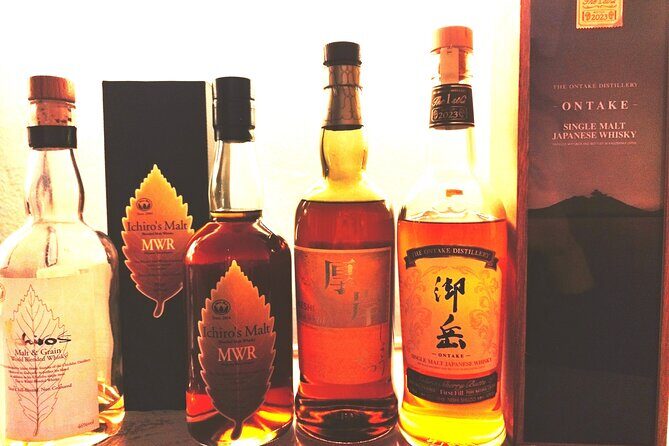 GoldenGai Daytime JapanWhisky BeginnersSession w/FemaleBartender - Authenticity and Atmosphere