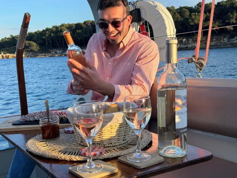 Golf Juan: Sunset Sailing Cruise with aperitif at the Island - The Sum Up