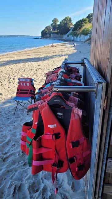 Golfe-Juan: Introduction and/or advanced E-Foil lessons - 1 hour - Introduction: A Fresh Take on Water Adventures in Provence