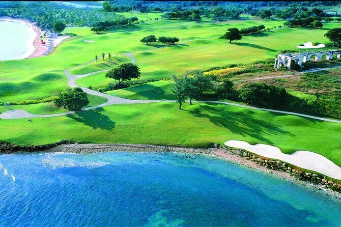 Golfing at Cinnamon Hill - Key Points