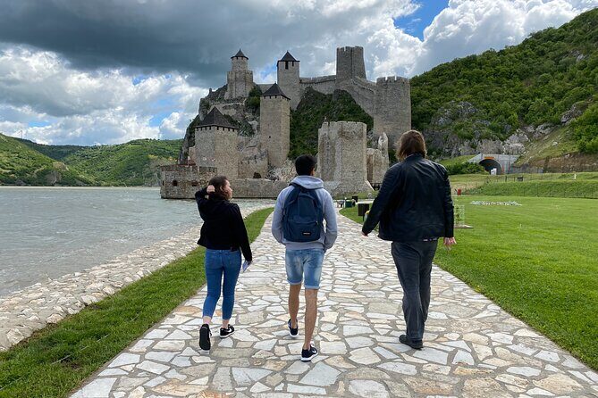 Golubac Fortress w/Iron Gate Speed Boat & Rakija Distillery tour - Key Points