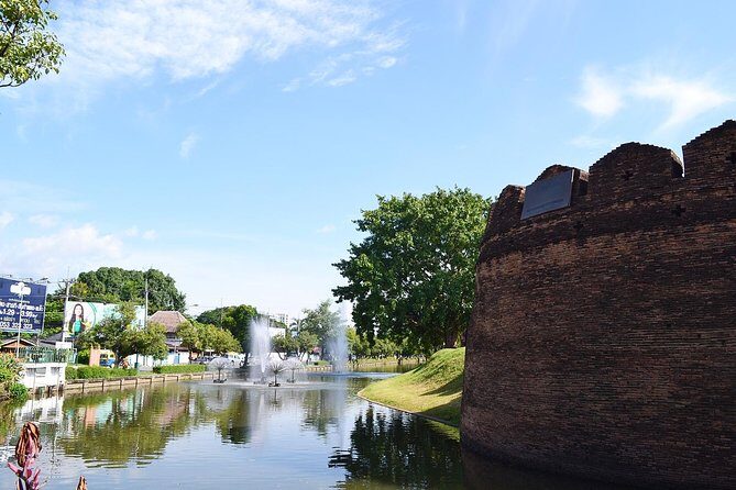 Good Morning Chiangmai. Visit morning market-Try street food-Visit unique Temple - FAQ