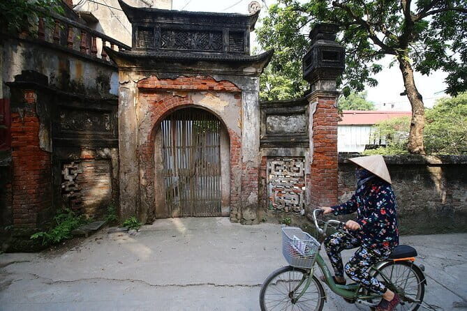 Good Morning Hanoi Private Tour by Motorbike - Included and Not Included: What’s in the Package