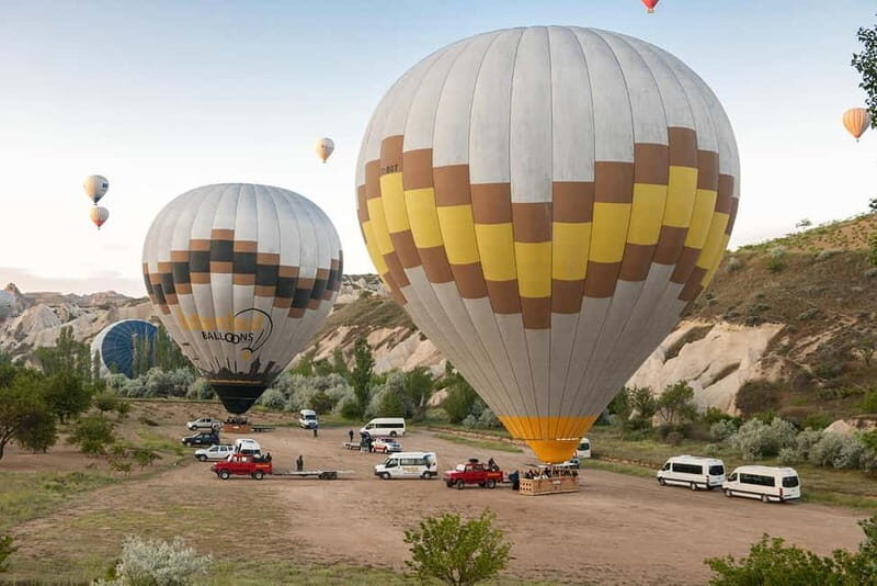 Göreme: Sunrise Hot Air Balloon Ride with Gift Video - FAQ
