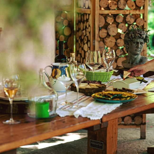 Goriano Valli: Wine Tasting among the Vineyards of Vigna di More - A Deep Dive into the Experience