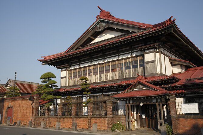 Goshogawara Full-Day Private Tour with Government-Licensed Guide - Who Should Book This Tour?