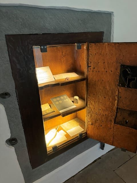 Goslar: Huldigungssaal - 1-day ticket - Exploring Goslar’s Huldigungssaal: An Authentic Step Back into History