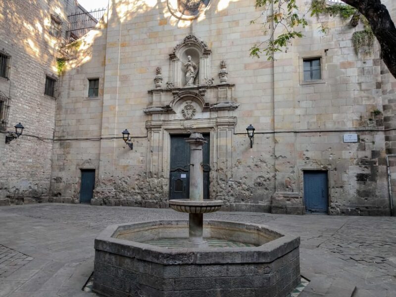 Gothic Quarter & Gaudí's Treasures Small-Group Tour - Why This Tour Works for Travelers