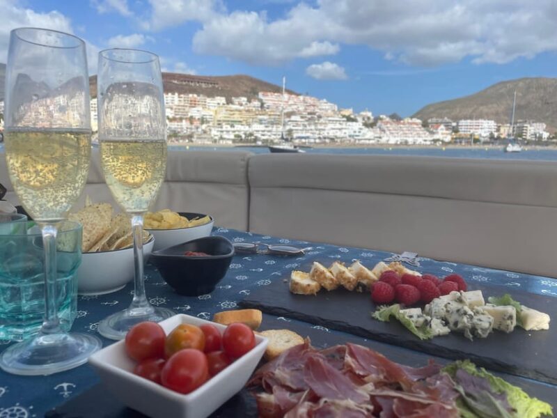 Gourmet cruise at sunset with whale watching - Final Verdict