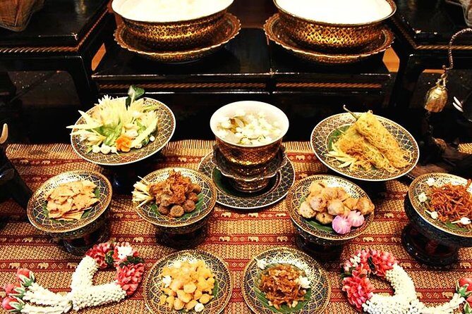 Gourmet Dinner & Spectacular Show at Mandarin Oriental - Introduction