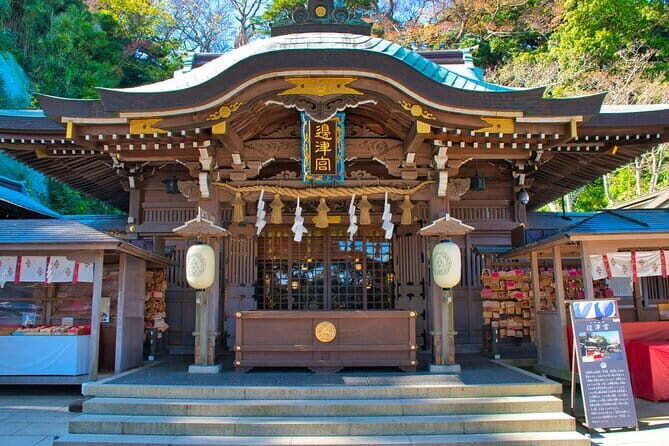 Gourmet Food and Temple Visit tour in Enoshima - An In-Depth Look at the Tour