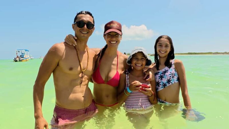 Gourmet Seafood Tasting in the Holbox Sea - An Overview of the Experience