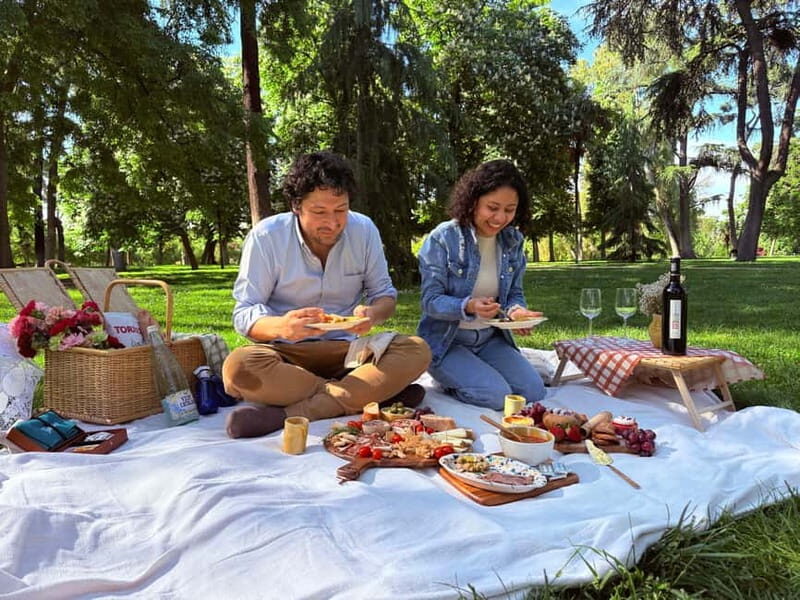 Gourmet Spanish Tapas Picnic in Retiro Park (Private) - An Authentic Taste of Madrid in a Green Oasis