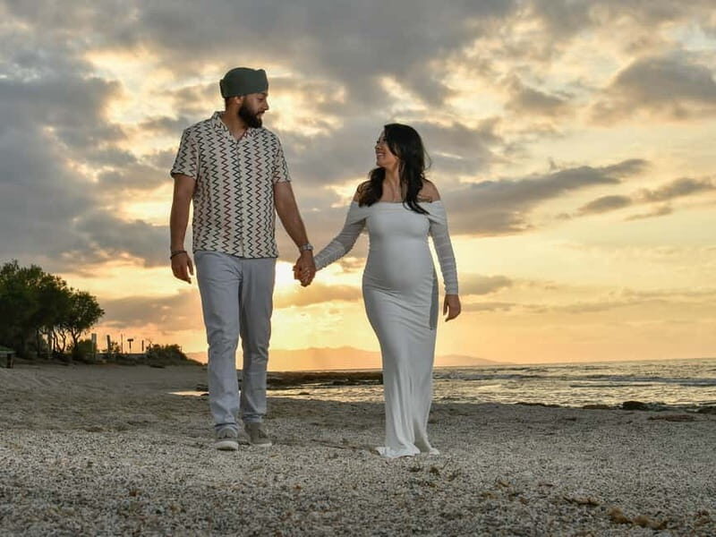 Gouves: Sunset Photoshoot with Professional Photographer - An Authentic Look at the Gouves Sunset Photoshoot