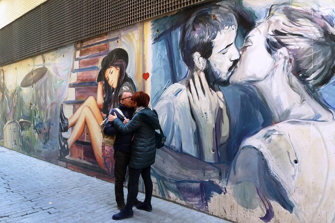 Grafiti tour and Carmen Quarter - Key Points