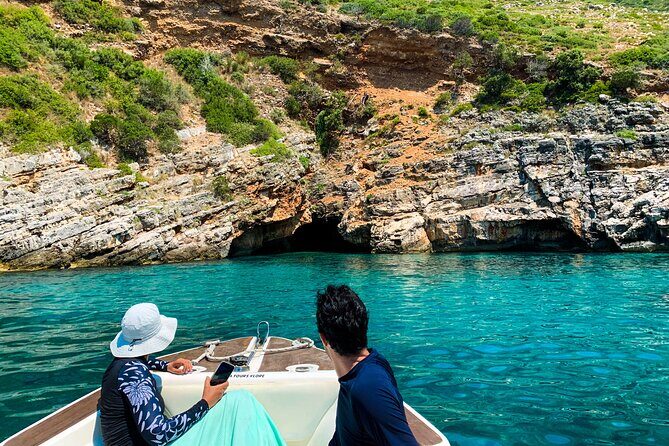 Grama Bay Beaches and Caves Private Speedboat Tour - Who Should Consider This Tour?