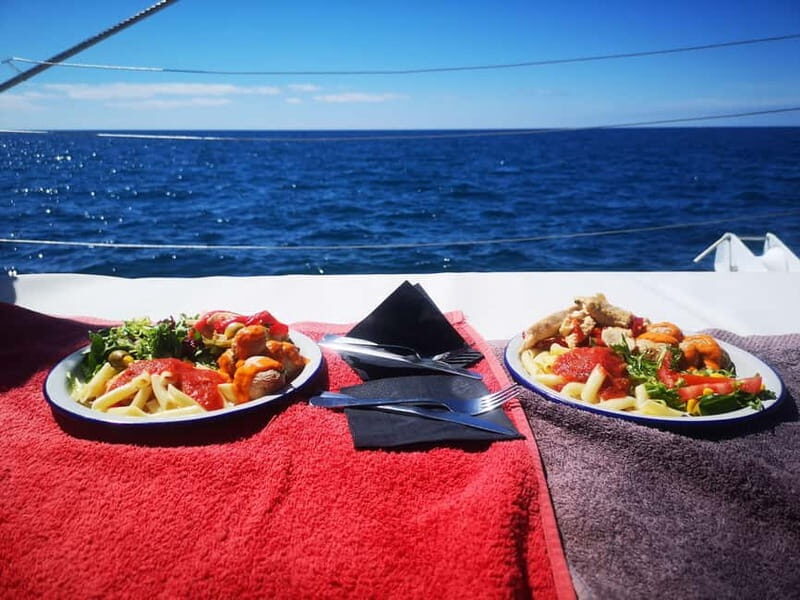 Gran Canaria: Catamaran tour with lunch on unspoiled beaches - FAQs