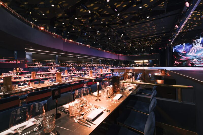 Gran Canaria : Origen Dinner Show at Sala Scala - Who Will Enjoy This Most?