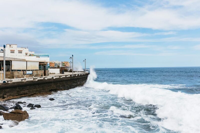 Gran Canaria: The Red Canyon Tour with Local Food Tasting - Considerations and Practical Tips