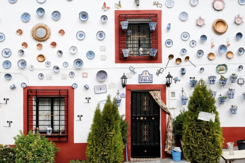 Granada: 2hour Tour of The Albaicín & Sacromonte Premium - Who Should Consider This Tour?