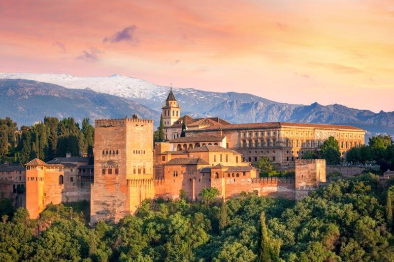 Granada: 3-Hour Alhambra and Generalife Gardens Guided Tour - An In-Depth Look at the Tour Itinerary