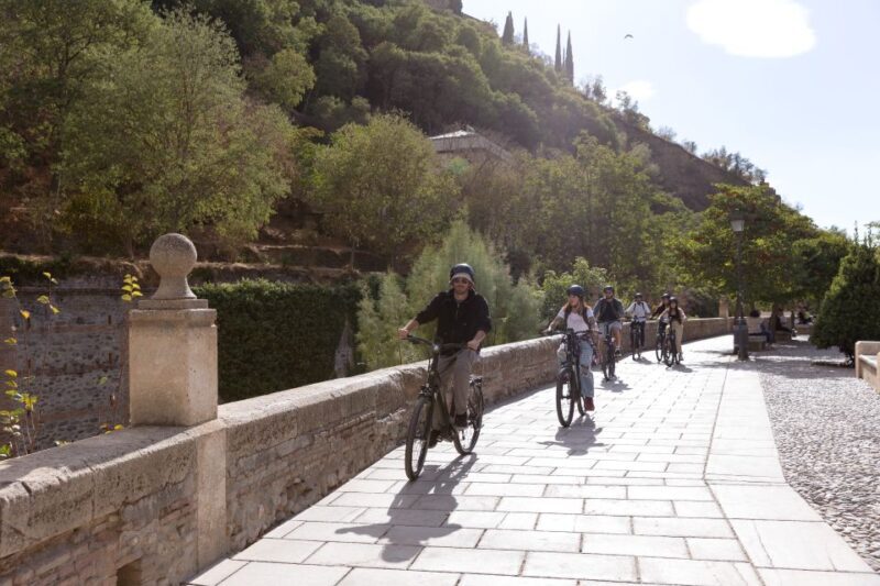 Granada: Albaicin and Sacromonte E-Bike Tour - Authentic Experiences Shared by Travelers