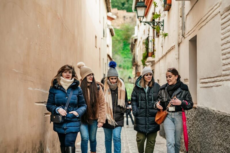Granada: Albaicín and Sacromonte Guided Sunset Walking Tour - The Sum Up