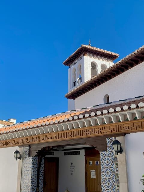 Granada: Albaicín and Sacromonte Sunset Tour & Flamenco Show - FAQ