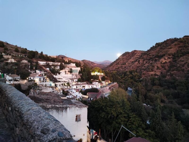 Granada: Albaicín and Sacromonte Sunset Tour & Flamenco Show - Final Thoughts